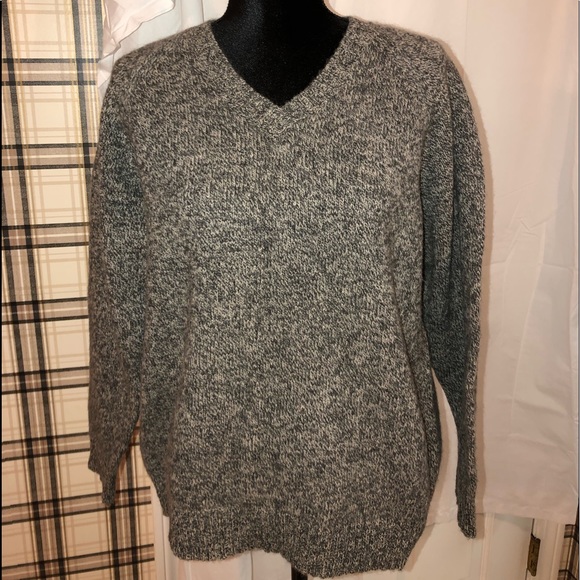 Express | Sweaters | Express V Neckline Sweater | Poshmark